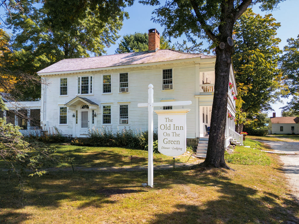Lodging - The Old Inn on the Green - Historic Inn & Fine Dining